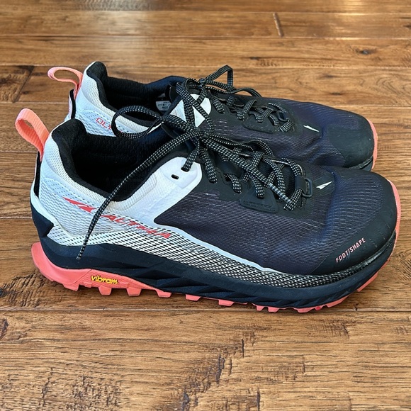 Altra | Shoes | Altra Olympus 4 Trail Running Shoes Foot Shape Zero ...